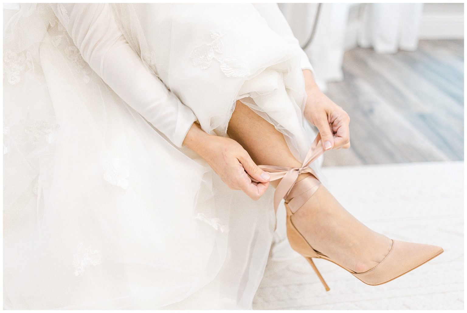 Classy Texas Wedding | Bethany + Chase - elissapace.com