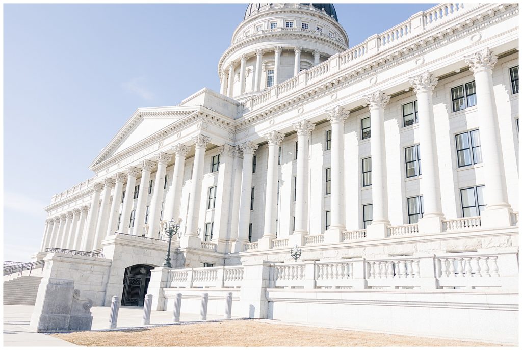 Bonneville Salt Flats Engagement | Raegin & Brock - elissapace.com