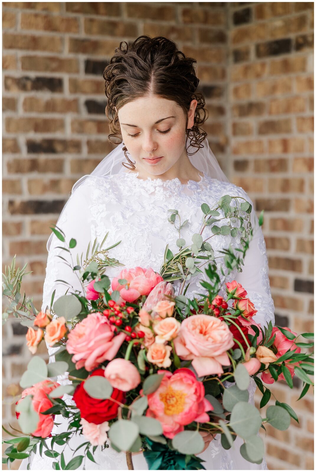 A Beautiful Wedding in Tulsa, Oklahoma | Kaylen & Joey - elissapace.com