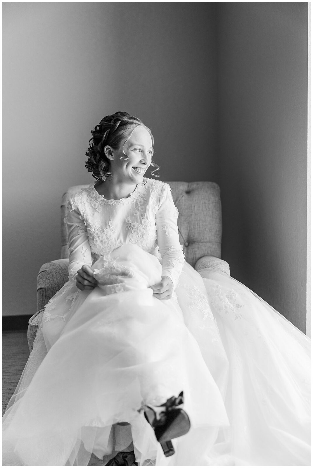 A Timeless Tulsa Wedding | Ashlynn & Garrett - elissapace.com
